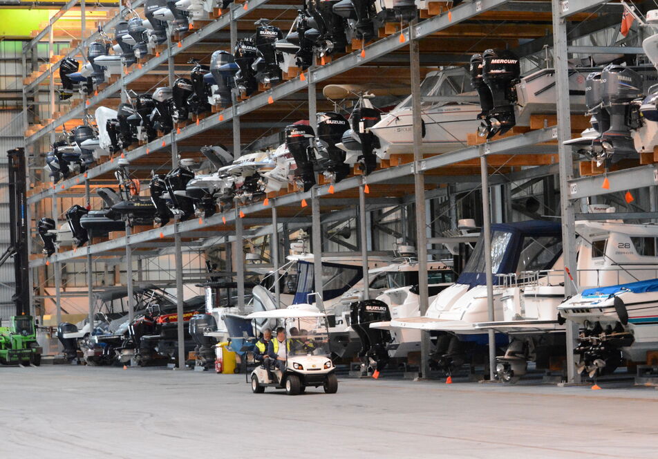 Indoor dry stack boat storage in Portsmouth